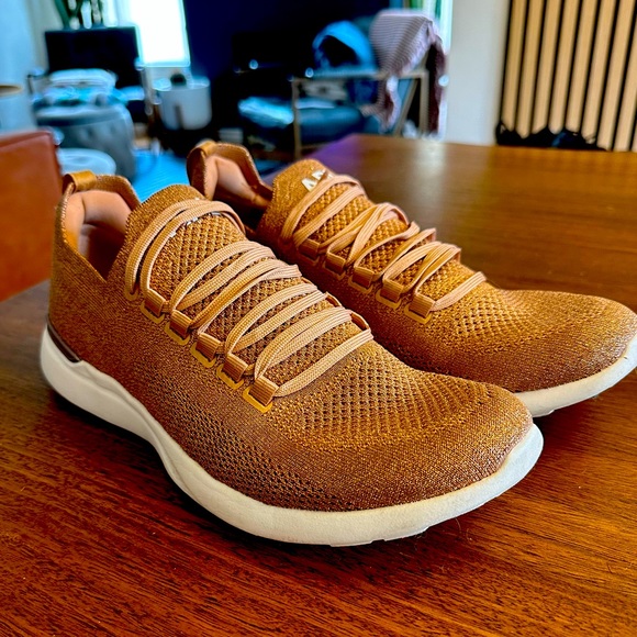 APL | Shoes | Mens Apl Rose Gold Metallic | Poshmark